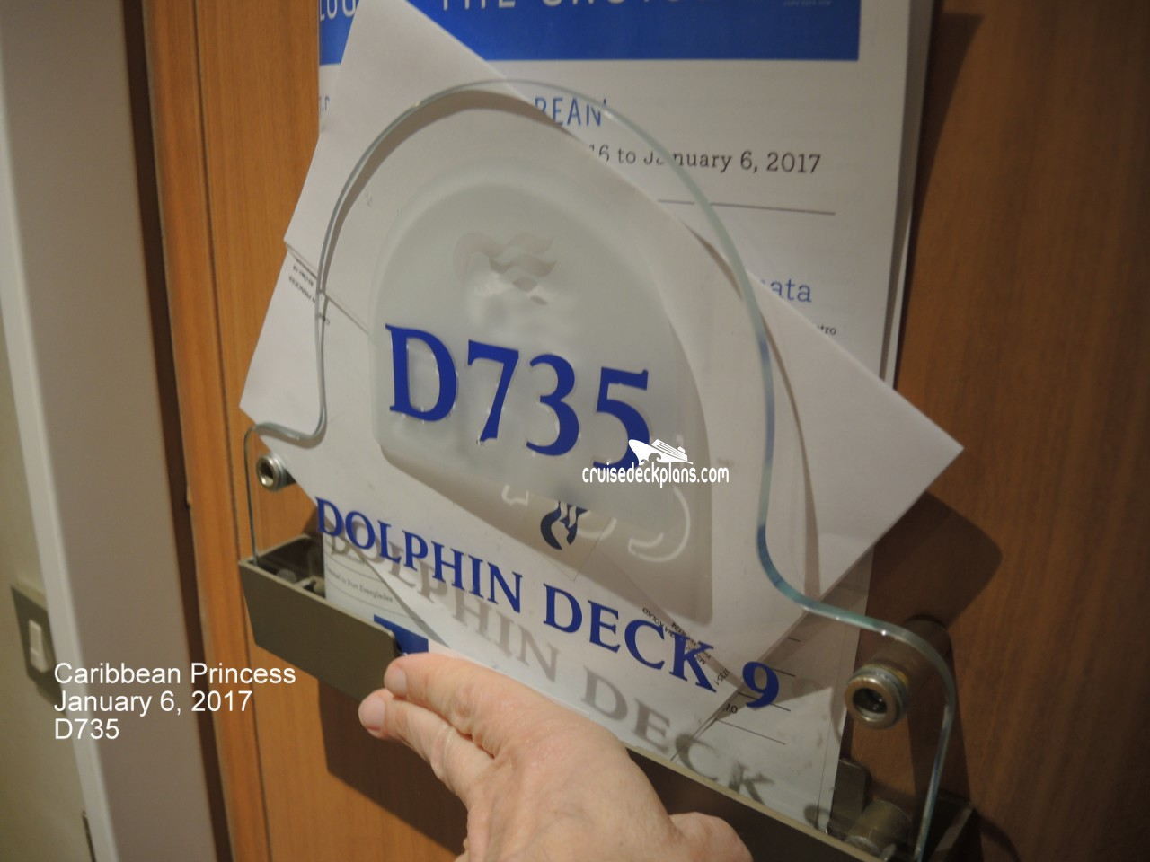 Stateroom D735 Caribbean Princess