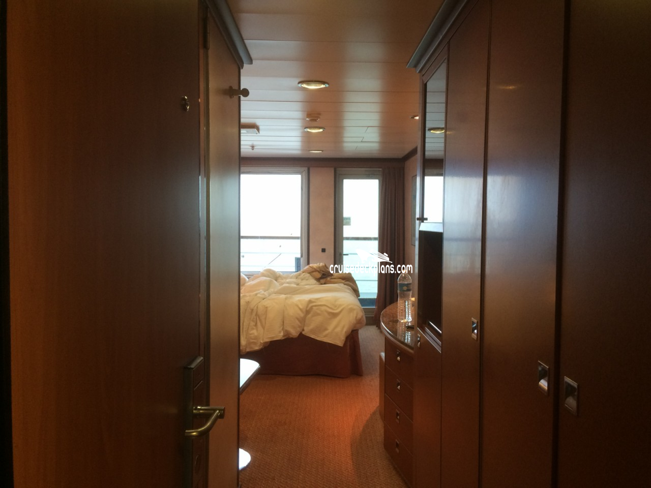 Cabin V22 Carnival Imagination Stateroom