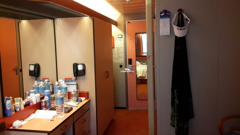 Stateroom M265 Carnival Paradise