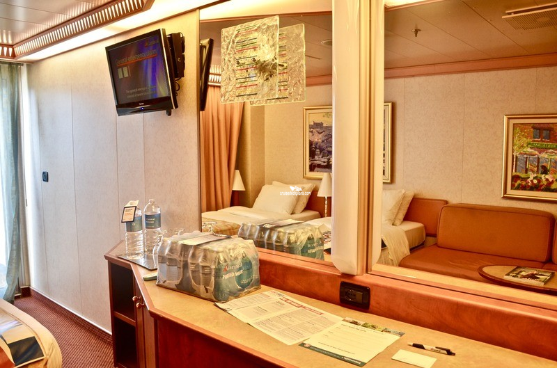 Cabin 6489 Carnival Splendor Stateroom