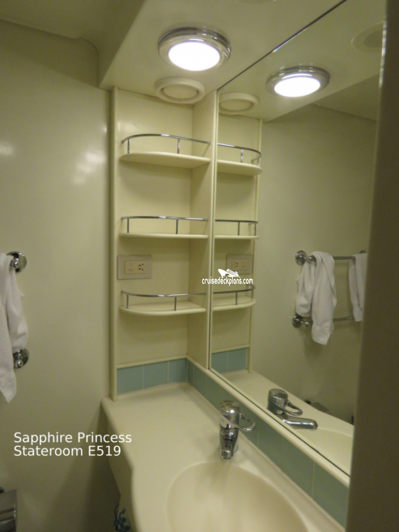 Stateroom E519 Sapphire Princess