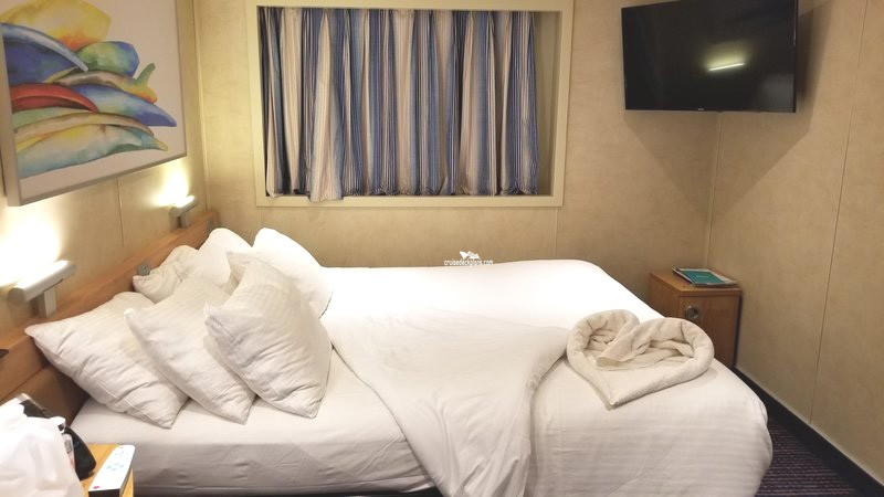 Stateroom M44 Carnival Paradise