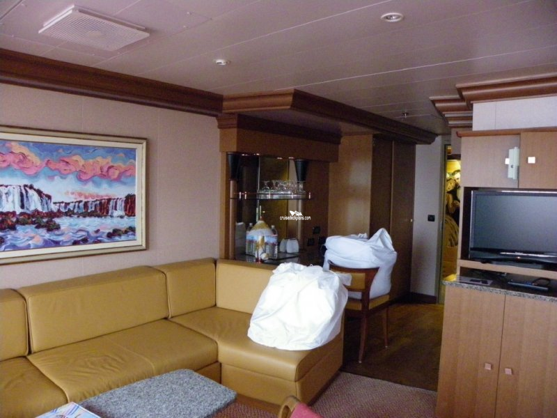 Stateroom 7312 Carnival Splendor