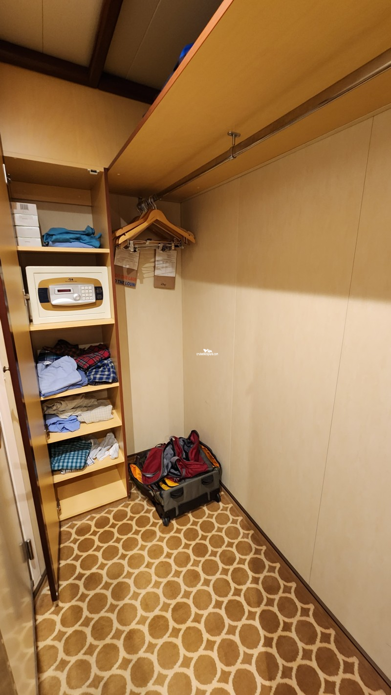 Stateroom E420 Regal Princess