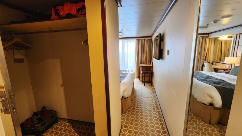 Stateroom E420 Regal Princess