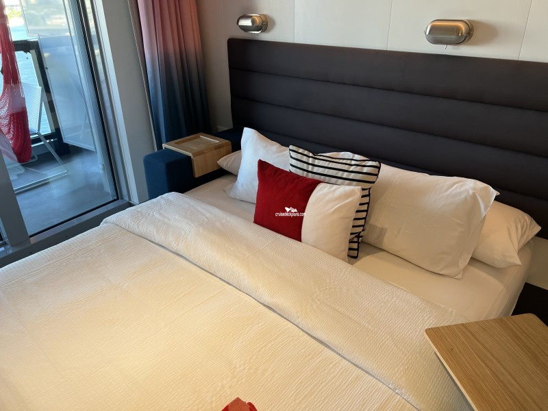 Cabin 14178A Valiant Lady Stateroom