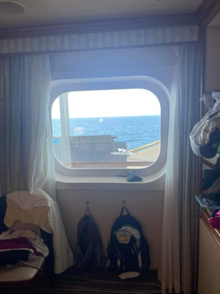 Stateroom E118 Grand Princess