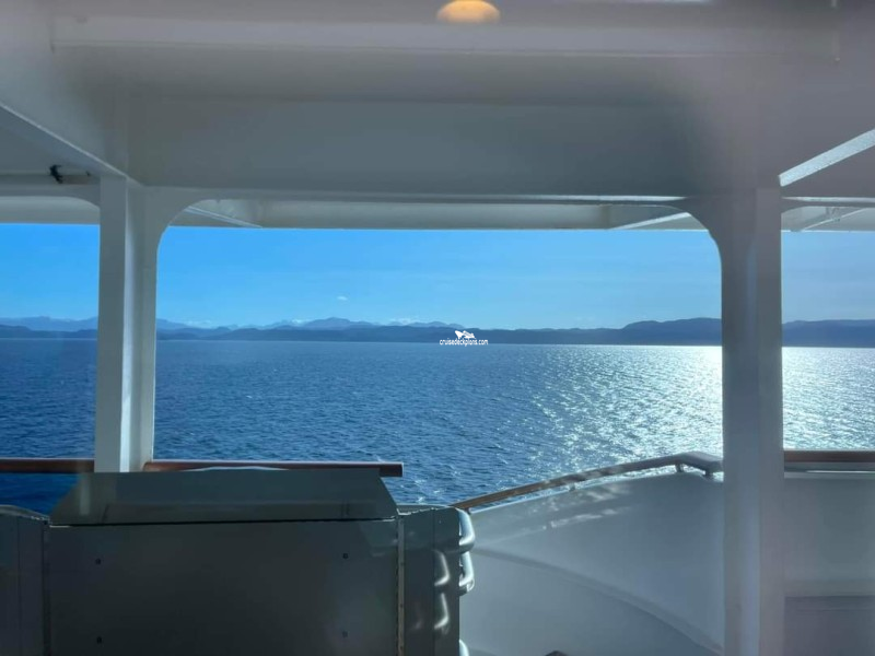 Stateroom E118 Grand Princess
