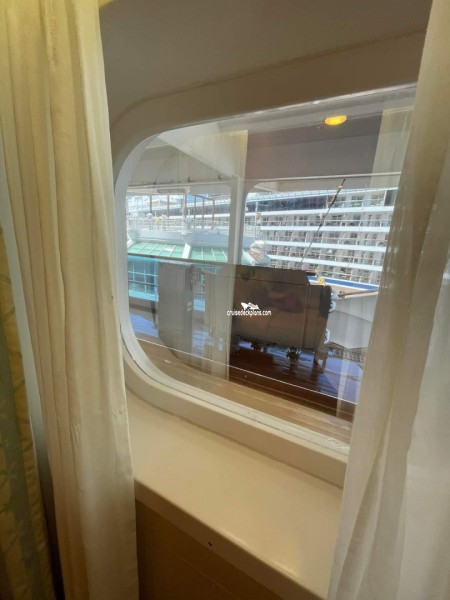 Stateroom E118 Grand Princess