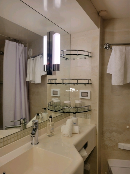 Discovery Princess Mini-Suite Stateroom Cabins