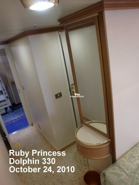 Cabin D330 Ruby Princess Stateroom