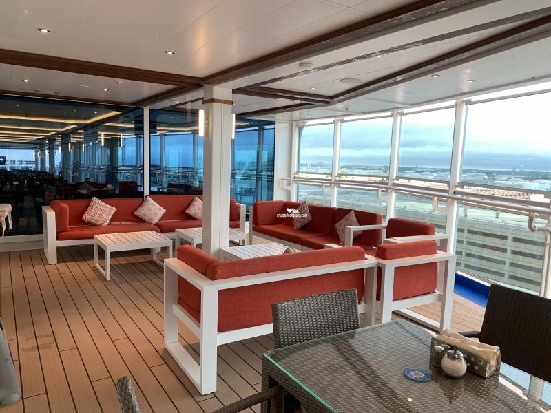 Sky Princess Wake View Bar and Pool Pictures